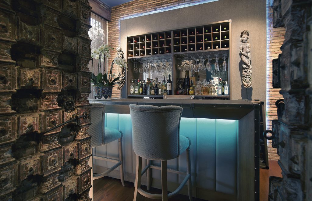 Bar Counter - COMPASS - A0890 - Coleccion Alexandra